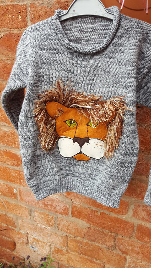 Rory Lion "Roar~y" lion jumper applique child's sweater age 5-6 boy or ...
